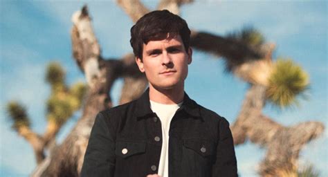 Dive Tom Speight Ouvir MÚsica