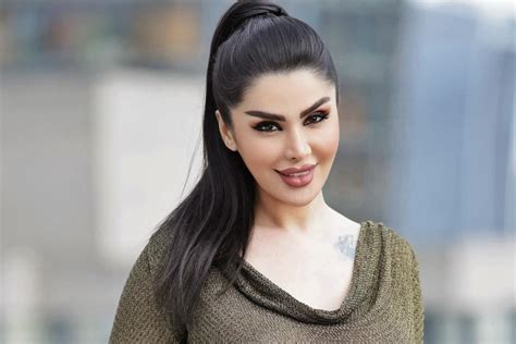 دنیا جهانبخت قبل از کشف حجاب هات بت