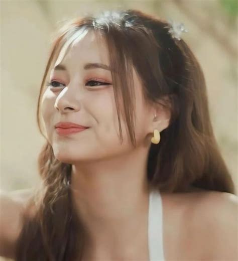 Tzuyus Reaction When She Sees Your Tiny Dick R Kpopcucks