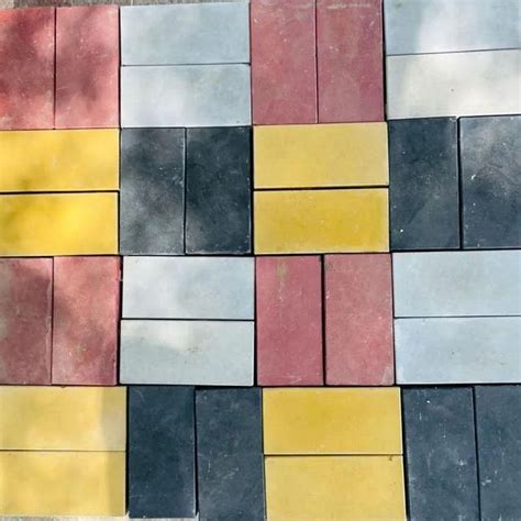 Interlock Flooring Tiles Square Shape 30 Mm Thick In Bathinda