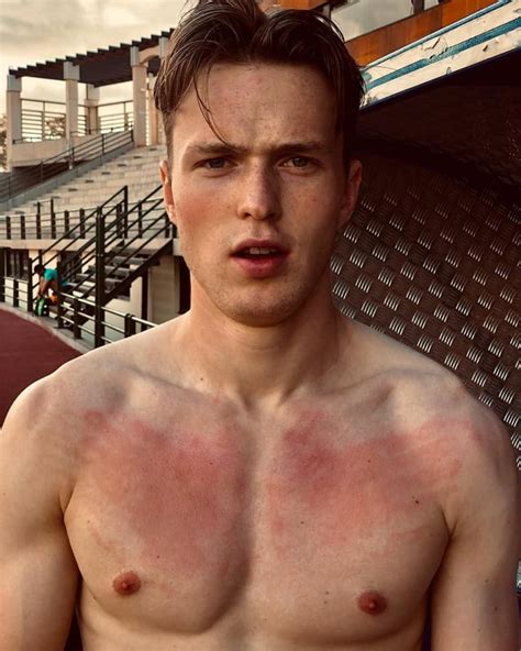 Karsten Warholm Norwegian Athlete Ladyboners