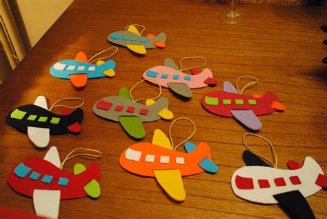 Paper And Craft Stick Airplanes Airplane Crafts Craft Stick Crafts