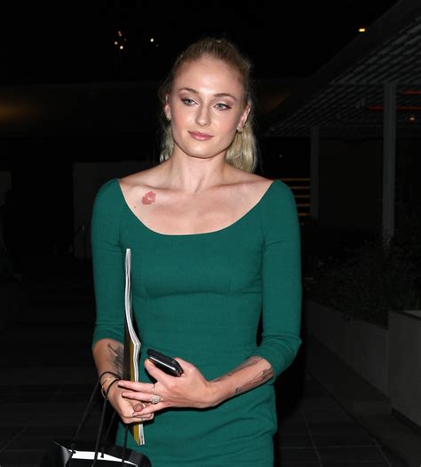 Digitalminx Com Actresses Sophie Turner Page