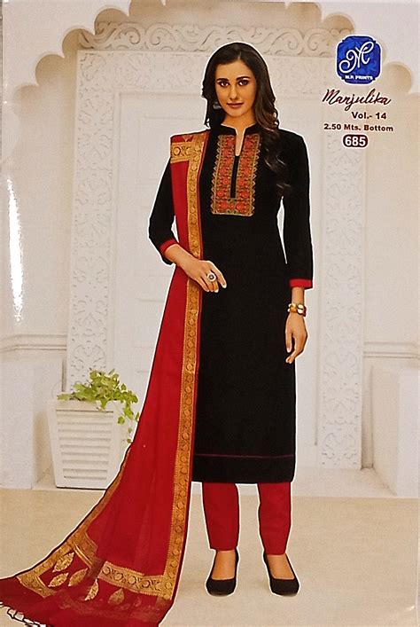 Manjulika Sundaram Sarees