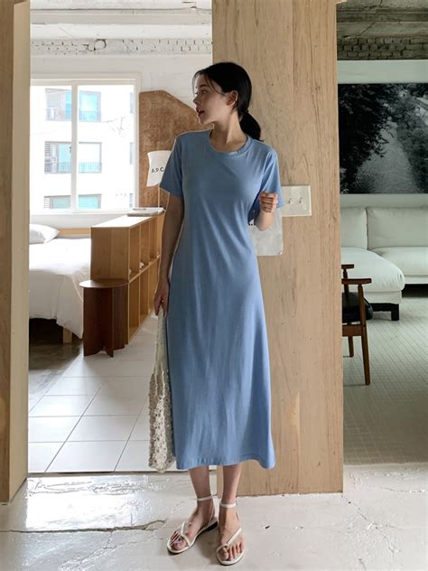 런던의옷장 여름 30대 미시 영캐주얼 휴가 데일리 휴양지룩 바캉스룩 뒤트임 등반전 반팔 롱 원피스