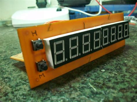 spi i2c seven segment clock gsmicro