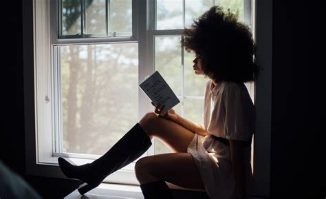 4 Introverted Book And Movie Characters Who Make Me Feel Seen