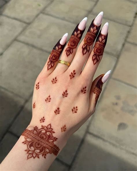 9 Simple Beginner Mehndi Design Quick And Easy Styles