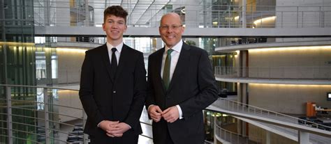 Neanderland Moritz Heiligenhaus Ein Praktikum Im Bundestag Taeglich Me