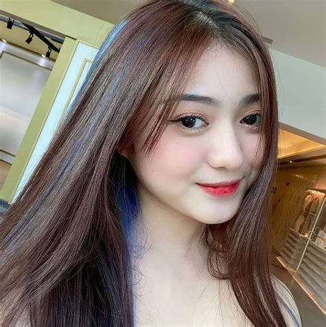 ស្រីស្អាត កម្ពុជា