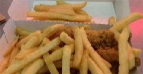 착한 햄버거 가게 알바생 감자튀김 밑에 몰래