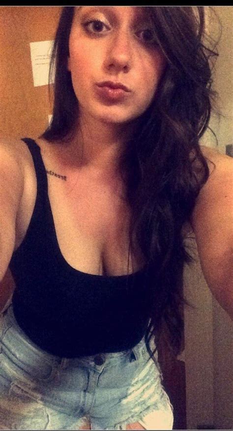 All Big Phat And Puffy Cameltoe Pussies From