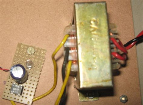 MICROCONTROLLER BASED LPG GAS DETECTOR USING GSM MODULE