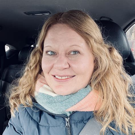 Emily Dueck The Independent Photographer