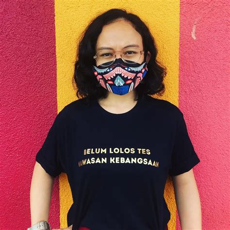 7 Transformasi Nisrina Nadhifah Dari Siti Si Entong Sampai Jadi Aktivis