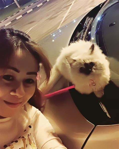 Selfie With My Mommy 😽 😽 Selfie Mommies Paris