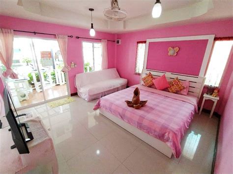 Baan Im Em Pattaya Thai Holidays