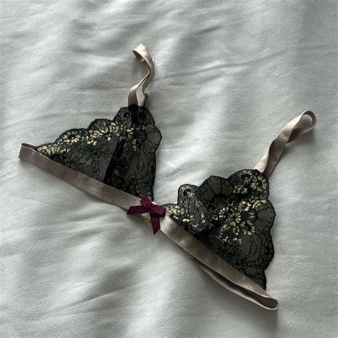 Bordelle Intimates And Sleepwear Bordelle Orient Belle Soft Cup Bra Size Small 3d 32c Or 34b