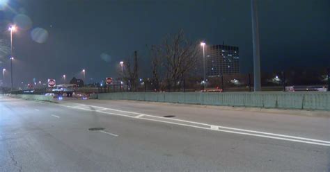 Shooting Wounds Driver On Dan Ryan Expressway Off Ramp Cbs Chicago