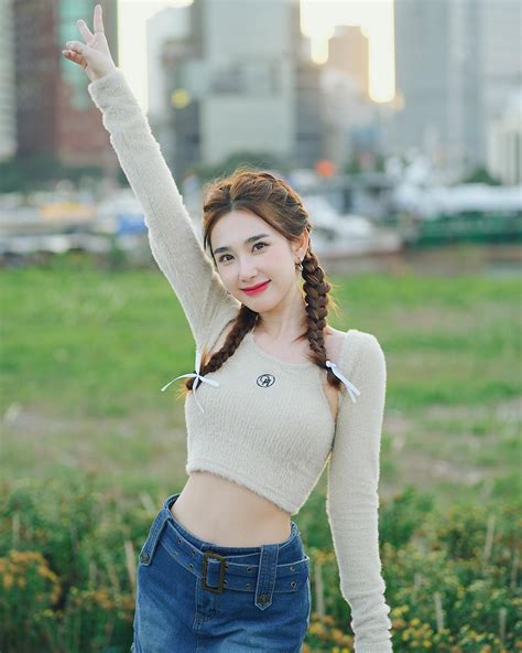 Hot Tiktoker Xinh P V A Sang Campuchia Ti P L A Cho U Vi T Nam