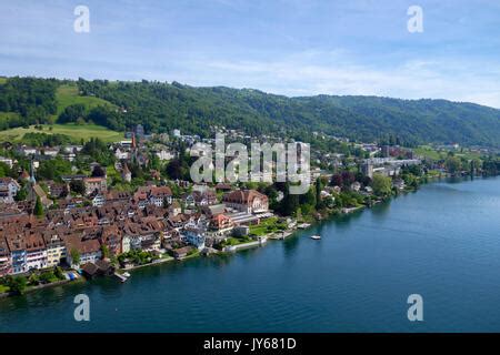 Luftaufnahme Der Stadt Zug Mit Altstadt Am Zugersee Local Caption Zug Stadt Zugersee