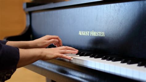 Curso de Piano Escola de Música Rafael Bastos