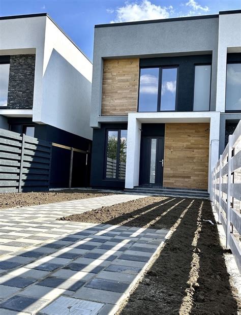 Case Duplex In Zona Metro Galati • Olxro