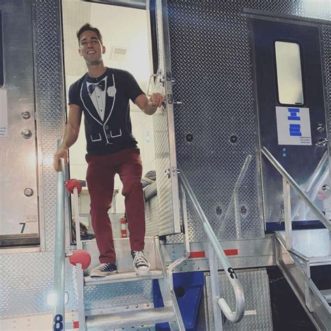 Meet Brandon Keith Rogers Canvasrebel Magazine