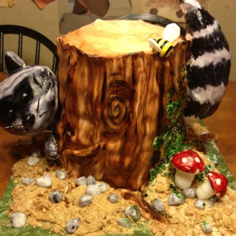 Rustic Tree Stump Cake