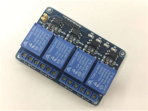 광 커플러가 있는 4 채널 릴레이 모듈 1 개 Arduino용 릴레이 출력 4 웨이 릴레이 모듈 재고 있음module For