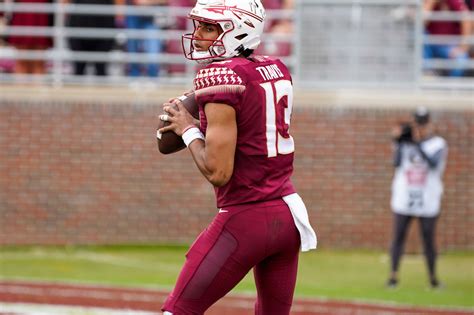 Fsu Quarterback Jordan Travis Named To Davey Obrien Qb Class Of 2022
