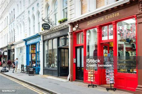 다채로운 상점 런던 영국 영국 상점에 대한 스톡 사진 및 기타 이미지 상점 영국 건물 외관 Istock