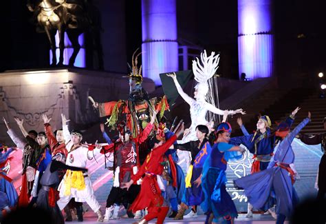 “Сүүн зам” бүжгийн наадамд Монгол Японы 500 гаруй бүжигчин оролцов