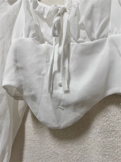 퍼프숄더 쉬폰 블라우스 크롭 퓨어화이트 로맨틱갸루 로걀 페미닌 후루츠패밀리