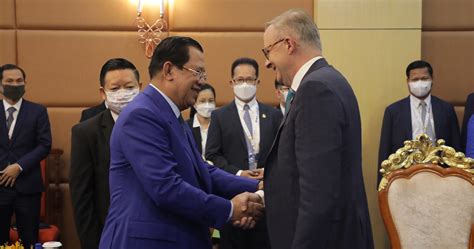 សម្ដេចតេជោ ហ៊ុន សែន អញ្ជើញជួបពិភាក្សាការងារជាមួយ ឯកឧត្តមនាយករដ្ឋមន្ត្រីអូស្រ្តាលី ក្រសួងព័ត៌មាន