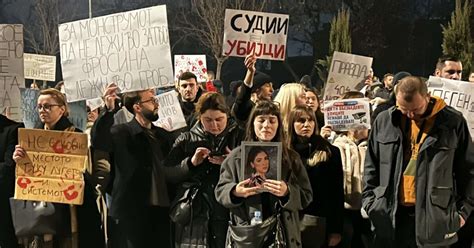 Ѕвездено небо за загинатата Фросина гнев за системот на вечерашниот протест