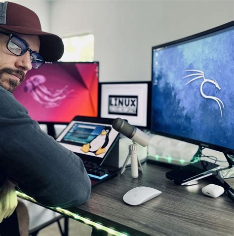 Shawn Spicer On Linkedin Linux Cybersecurity Hands Texteditor Opensource 10 Comments