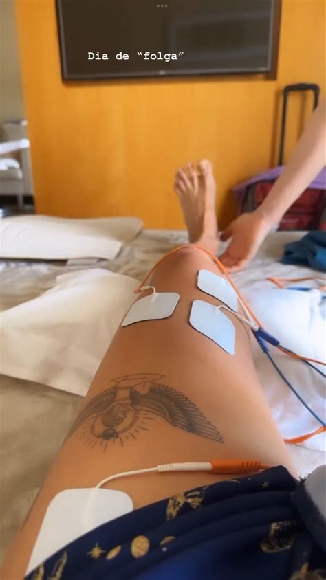 Carol Castros Feet