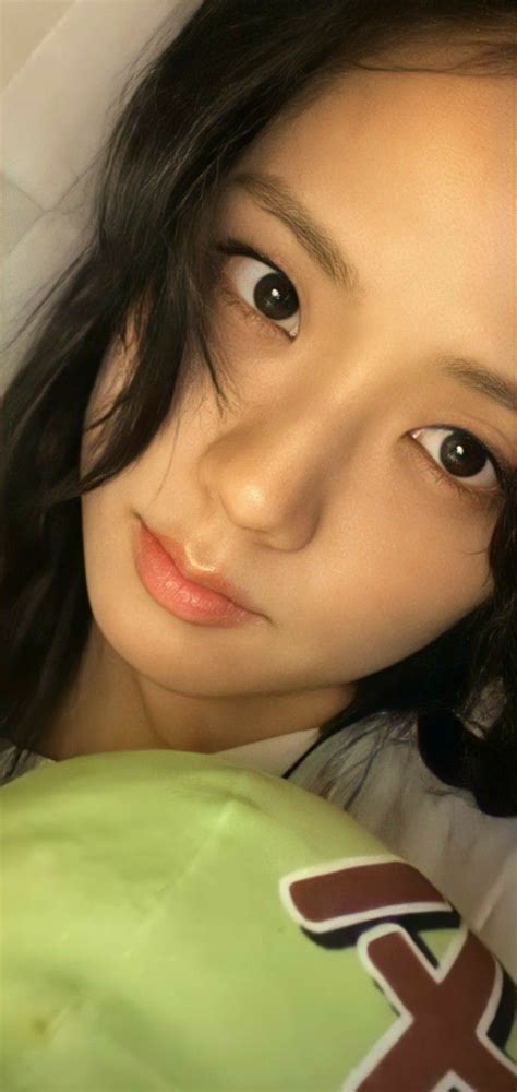 Pin By Titi On ⑉ ídols Blackpink Jisoo Blackpink Korean Girl Band