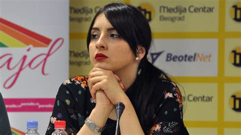 Sofiji Todorović Prete Smrću Nakon Zabrane Festivala Mirdita Dobar