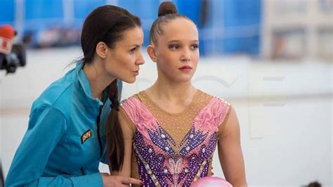 Татяна Воложанина със сребро във финала с обръч в Гуадалахара Стадион БНР Новини