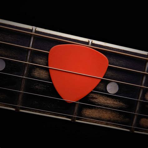 Do Professional Guitarists Use Picks Jone Ruiz Guitar