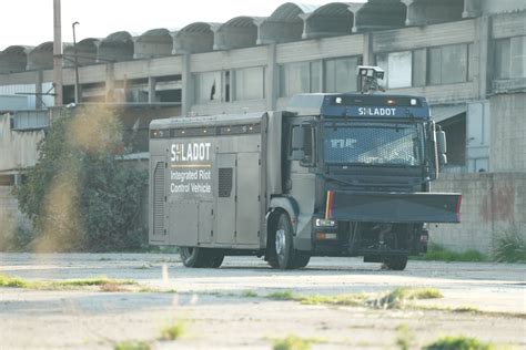 Riot Control Shladot