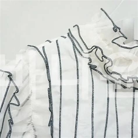 Blouse 샤넬파티수명품블라우스실크블라우스결혼식하객패션 On Bunjang With Safe Global Shipping