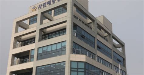 선장 꾸지람에 욱배 안에서 흉기 휘두른 외국인 선원 구속