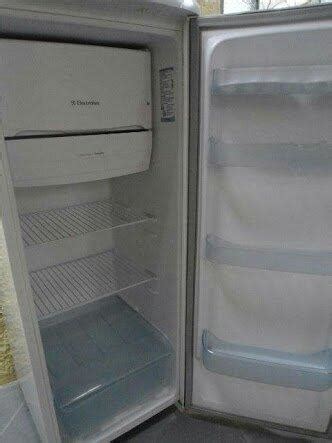 Geladeira Electrolux Branca Novinha 240 Litros OFERTAS Vazlon Brasil