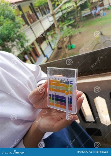 Universal Indicator Paper Litmus Paper Of Ph Value Measurement Royalty Universal Indicator Paper Litmus Paper Of Ph Value Measurement Royalty