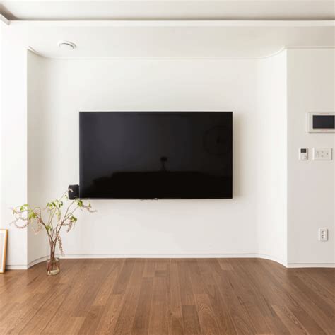 구정 브러쉬골드 애쉬아몬드 우드스토리