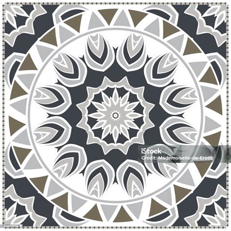 템플릿 소파 광장 베개에 대 한 인쇄입니다 손그리기 만다라와 꽃 형상 패턴입니다 그림입니다 직물 섬유 두건 Scarg 카펫 인쇄 궁전에 대한 스톡 벡터 아트 및 기타 이미지