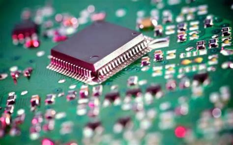 operational amplifiers inverting vs non inverting op amps